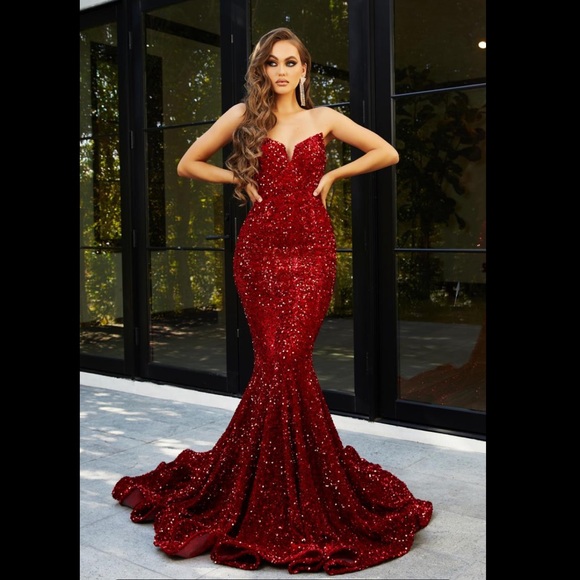 Terry costa | Dresses | Red Prom Dress | Poshmark